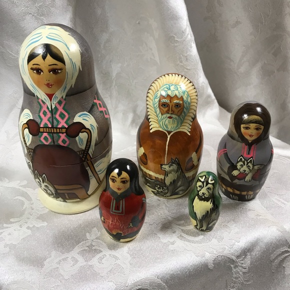 Alaskan Native | Accents | Vintage Alaska Native And Sled Dogs 5 Piece ...